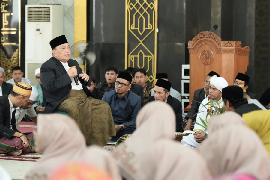 Wakil Gubernur Sulbar Jadi Saksi Akad Nikah Putri Imam Masjid Besar ...